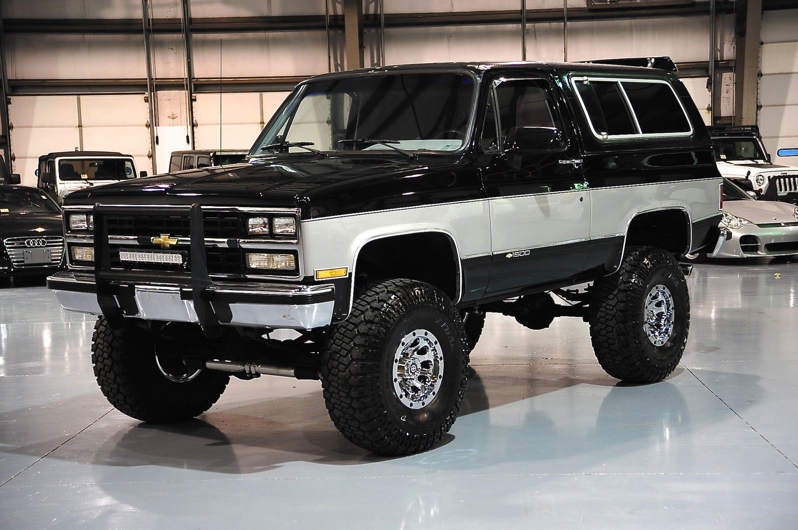 CHEVY K5 BLAZER JIMMY RESTORED LIKE NEW NICEST ON EBAY BUILT 