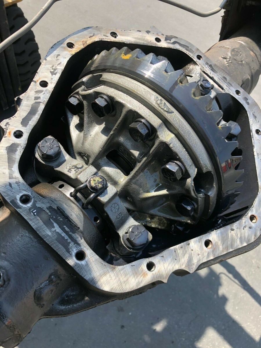 GM CHEVY 14 Bolt Differential Classic Chevrolet C K Pickup 2500 1969