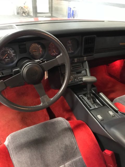 16k 1985 trans am - Classic Pontiac Trans Am 1985 for sale