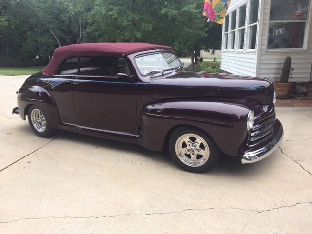 1947 FORD CONVERTIBLE HOT ROD - Classic Ford convertible 1947 for sale