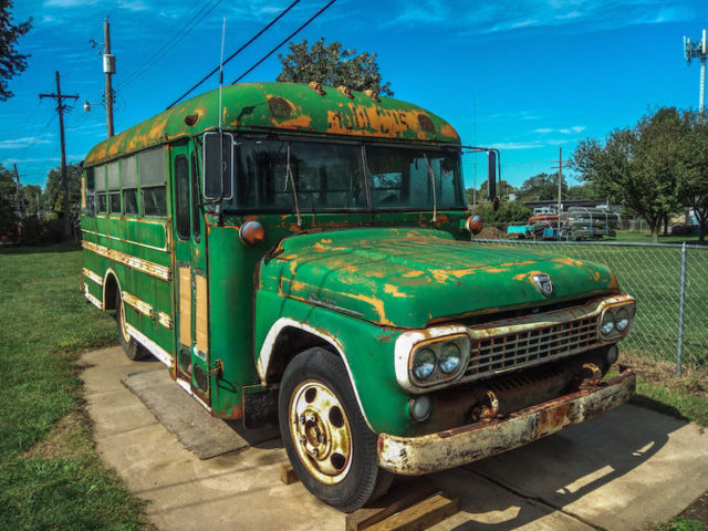 1958 Ford B-500 Carpenter Bus. - Classic Ford B-500 1958 for sale