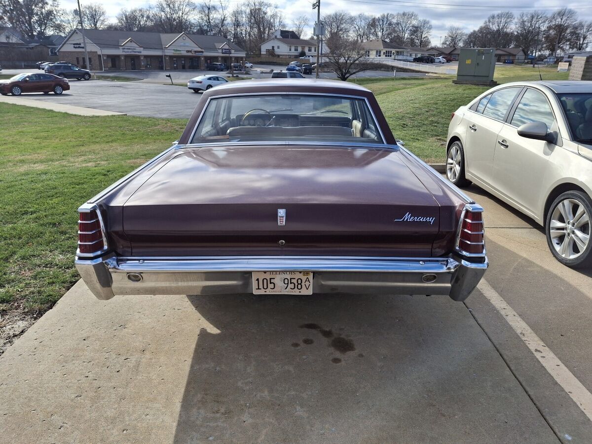 1966 Mercury Montclair Hardtop Red - Classic Mercury Montclair Hardtop 1966 for sale