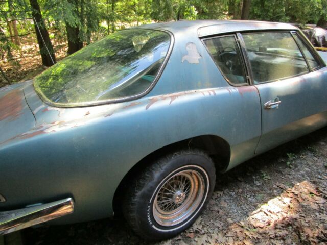1968 AVANT II - Classic Studebaker Avanti 1968 for sale