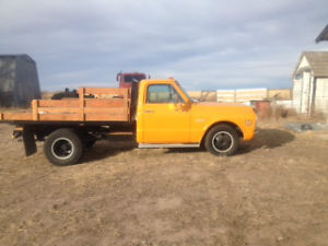 1972 Chevrolet 8400 Cheyenne 30, 2-Ton Dually - Classic Chevrolet ...