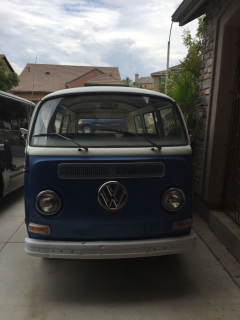 1972 VW Type 2 Bus - Classic Volkswagen Bus/Vanagon 1972 for sale