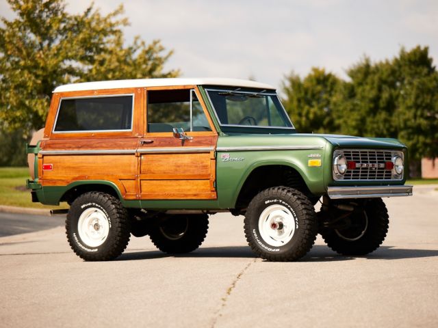 1974 Ford Bronco "Woody" 1 of 1 - Classic Ford Bronco 1974 for sale
