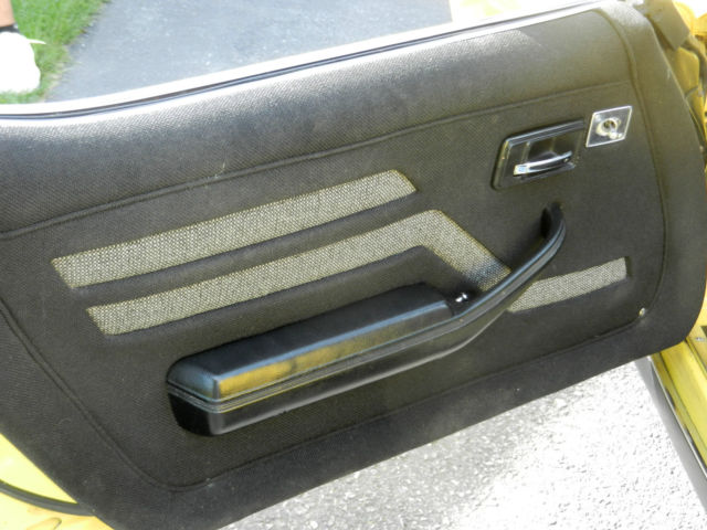 1979 yellow chevy corette - Classic Chevrolet Corvette 1979 for sale