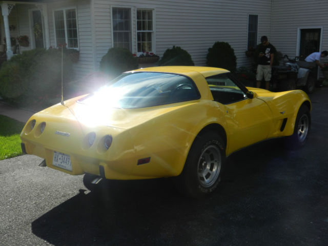 1979 yellow chevy corette - Classic Chevrolet Corvette 1979 for sale