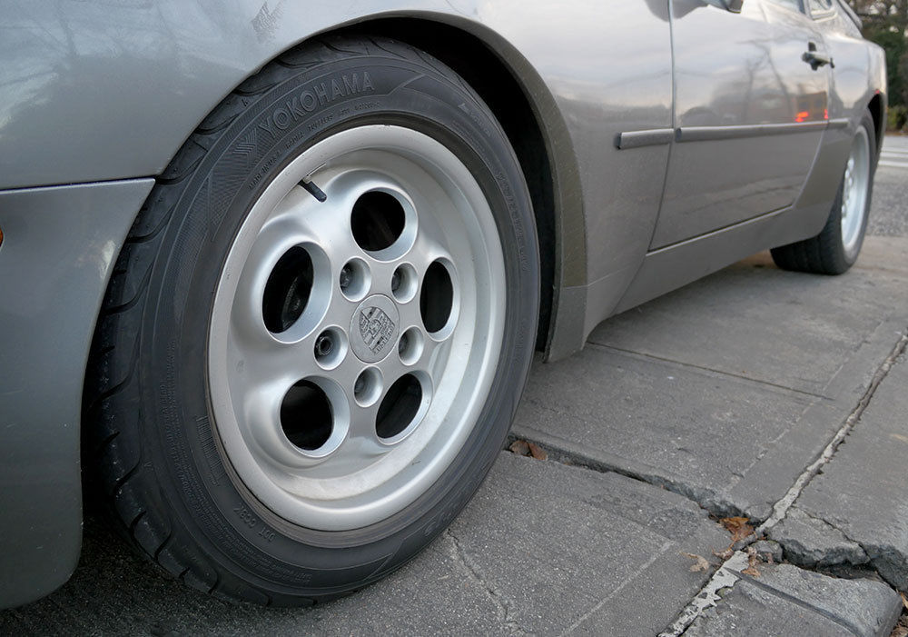 1986 Porsche 944 low millage 100% original - Classic Porsche 944 1986 ...