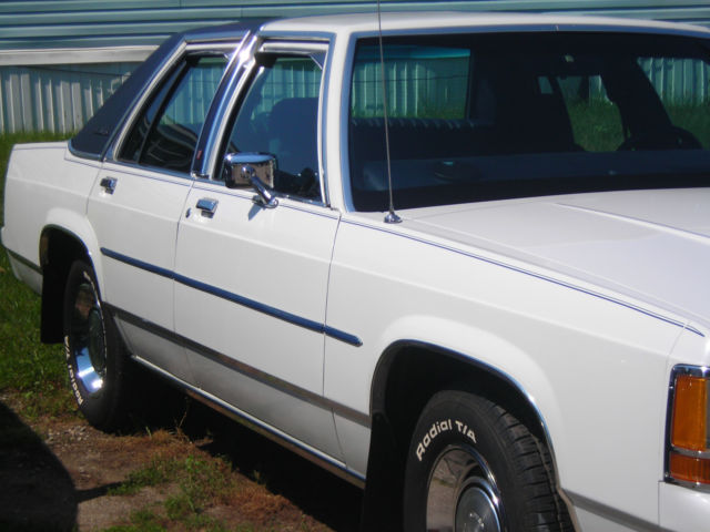 1989 FORD CROWN VIC - Classic Ford Crown Victoria 19890000 for sale