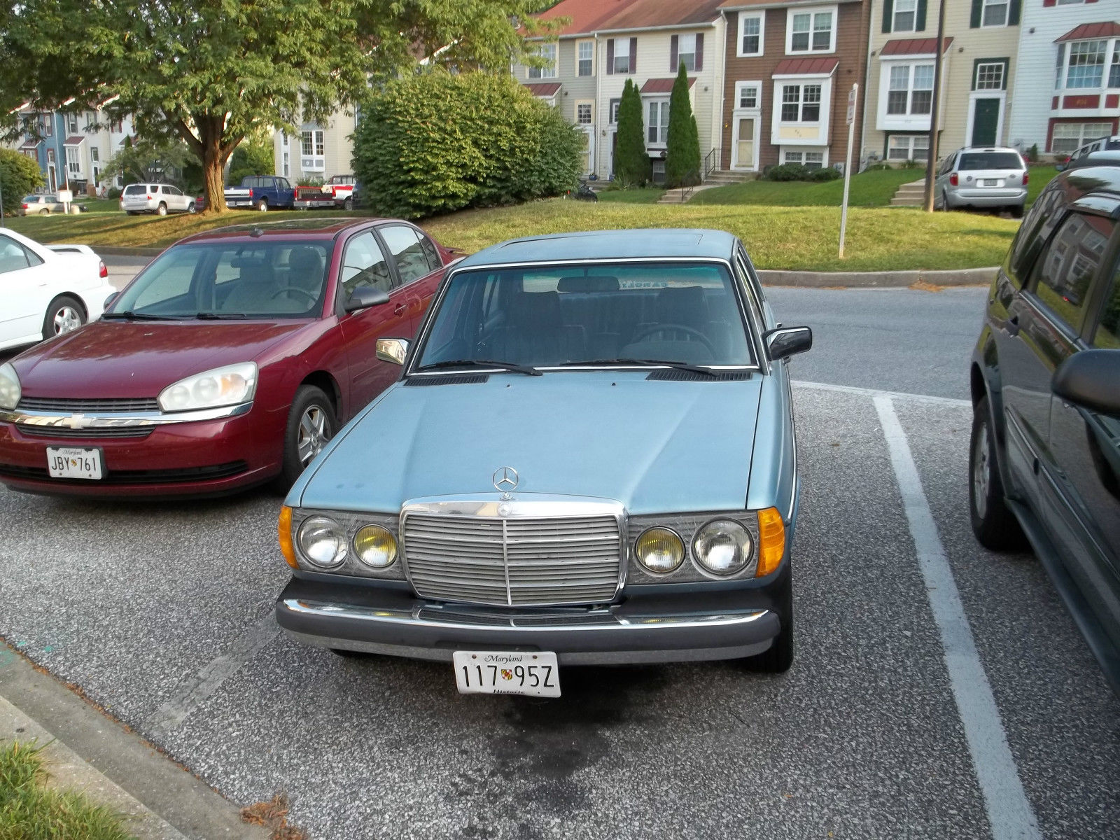 240D Merc Benz - Classic Mercedes-Benz 200-Series 1983 for sale