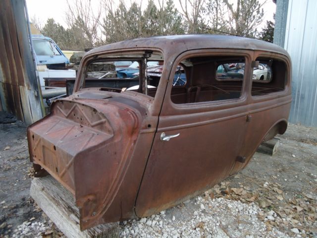 33 34 Ford 2 door sedan body 31 32 35 - Classic Ford Other 1934 for sale