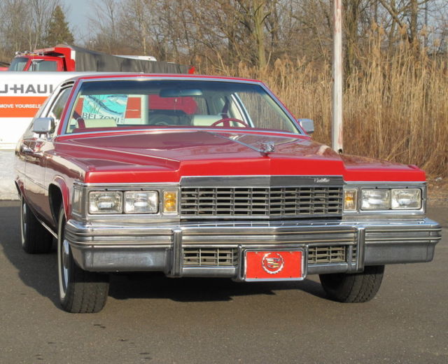 425 v8 automatic low miles - Classic Cadillac DeVille 1977 for sale