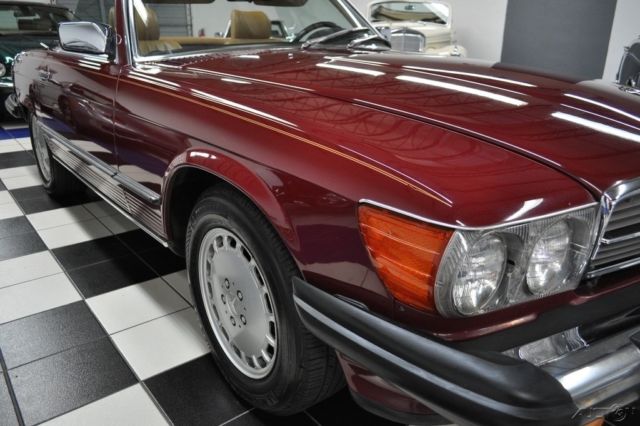 560 SL - ORIGINAL CONDITION - GORGEOUS COLORS - R107 - Classic Mercedes ...