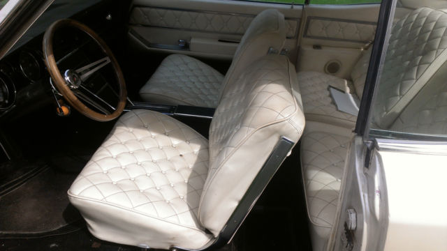 65 Riviera, white on white, - Classic Buick Riviera 1965 for sale