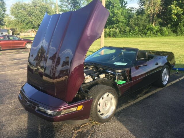 92 CORVETTE Convertible Only 15,300 miles! - Classic Chevrolet Corvette ...