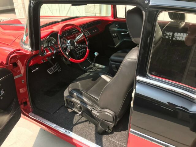 Amazing, Professionally-Built Resto Mod! - Classic Pontiac Chieftain ...