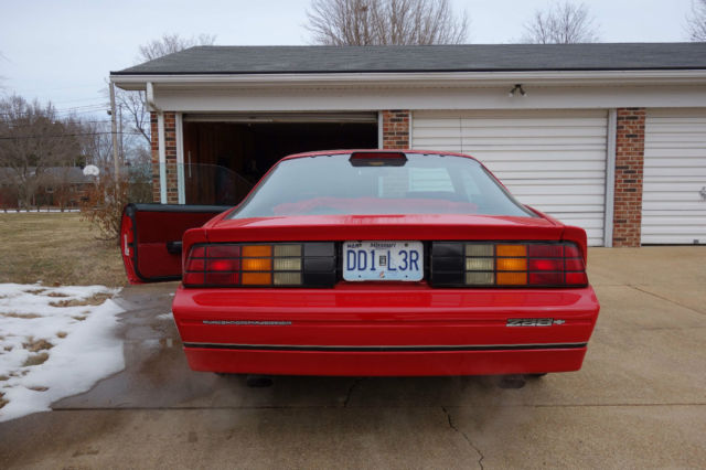 beautiful red 1986 iroc z28 t-top camaro - Classic Chevrolet Camaro ...
