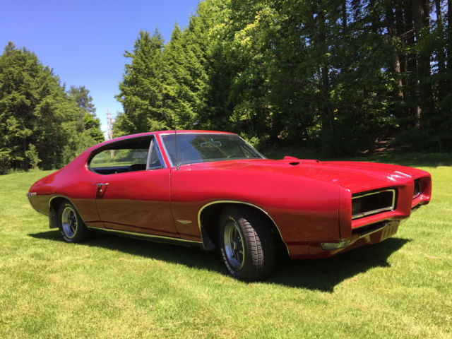 Classic 1968 GTO 6.5 liter 400 cu in 365 hp engine - Classic Pontiac ...