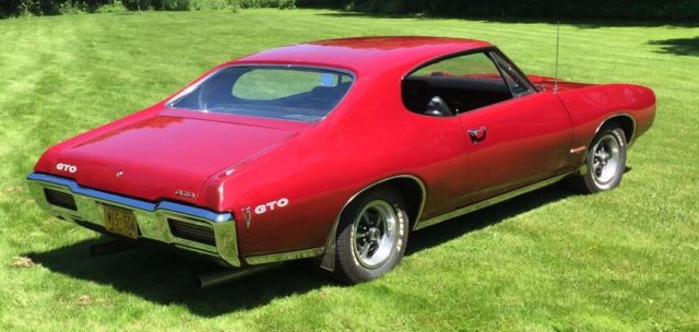 Classic 1968 GTO 6.5 liter 400 cu in 365 hp engine - Classic Pontiac ...