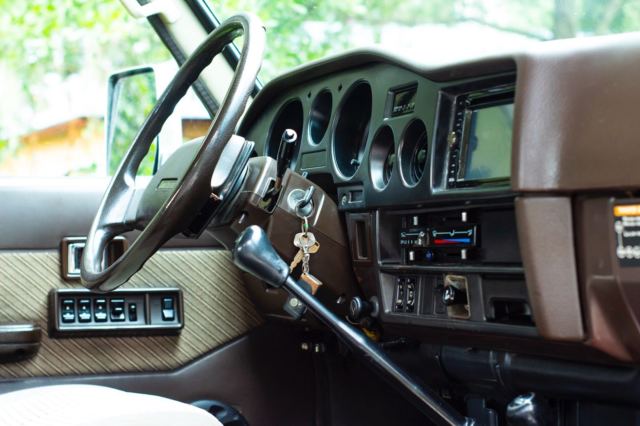 FJ62 5 SPEED ORIGINAL VERSION - Classic Toyota Land Cruiser 1988 for sale