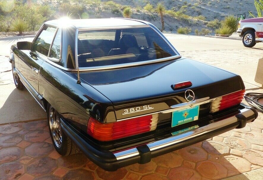 Good Looking 380 SL convertible / hard top - Classic Mercedes-Benz 300 ...