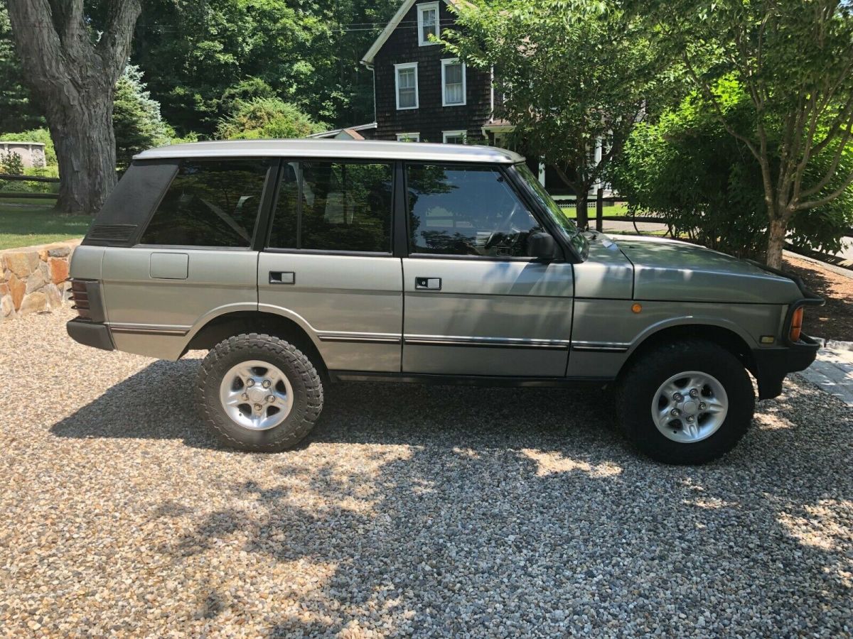 Lifted, V8 3.9l 4x4, one of a kind RRC - Classic Land Rover Range Rover ...