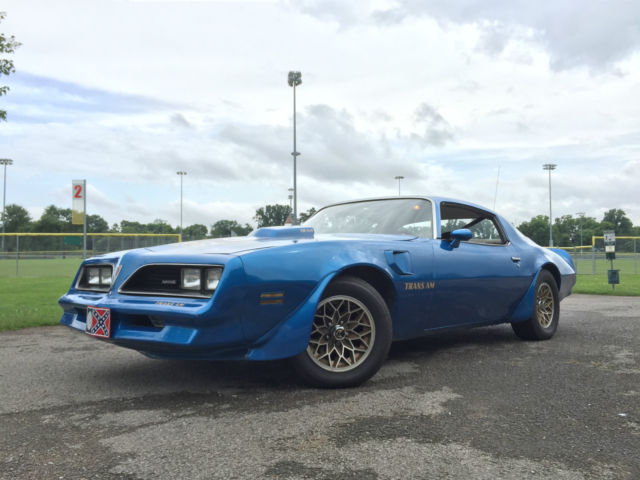 Martinique Blue 4 Speed - Classic Pontiac Trans Am 1977 for sale