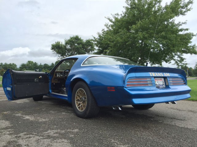 Martinique Blue 4 Speed - Classic Pontiac Trans Am 1977 for sale