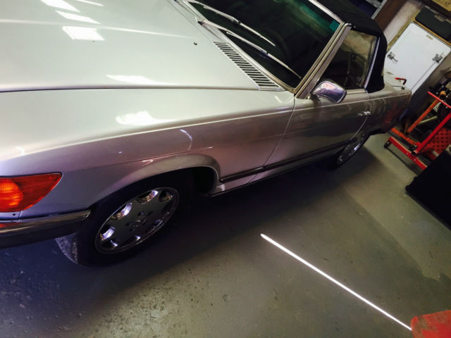 Mercedes 350SL completely restored - Classic Mercedes-Benz SL-Class ...