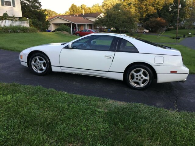 NO RESERVE 300ZX 2X2 HATCH BACK Z32 FAIRLADY AUTOMATIC - Classic Nissan ...