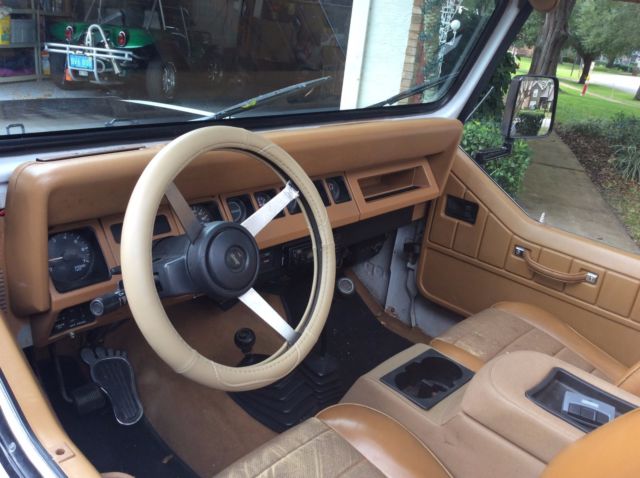 One owner Jeep Wrangler - Classic Jeep Wrangler 1994 for sale