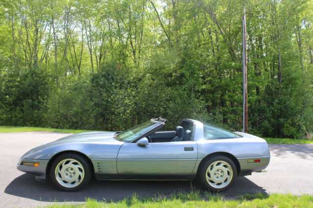 Perfect First Corvette - Located in RI/MA '91 Corvette Base Hatchback 2 ...