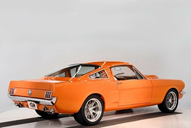 Sports, muscle, luxury show car all in 1! - Classic Ford Mustang 1965 ...