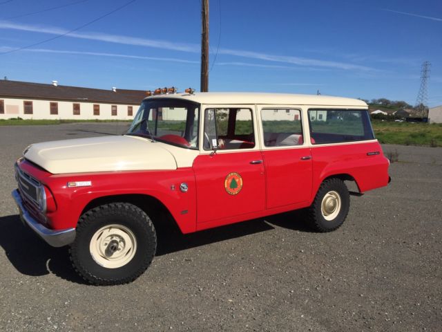 TRAVELALL - Classic International Harvester TRAVELALL 1968 for sale